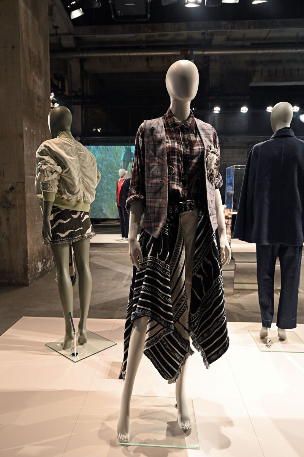 "Committed to Responsibility": 35 deutsche Design-Labels im Berliner ...