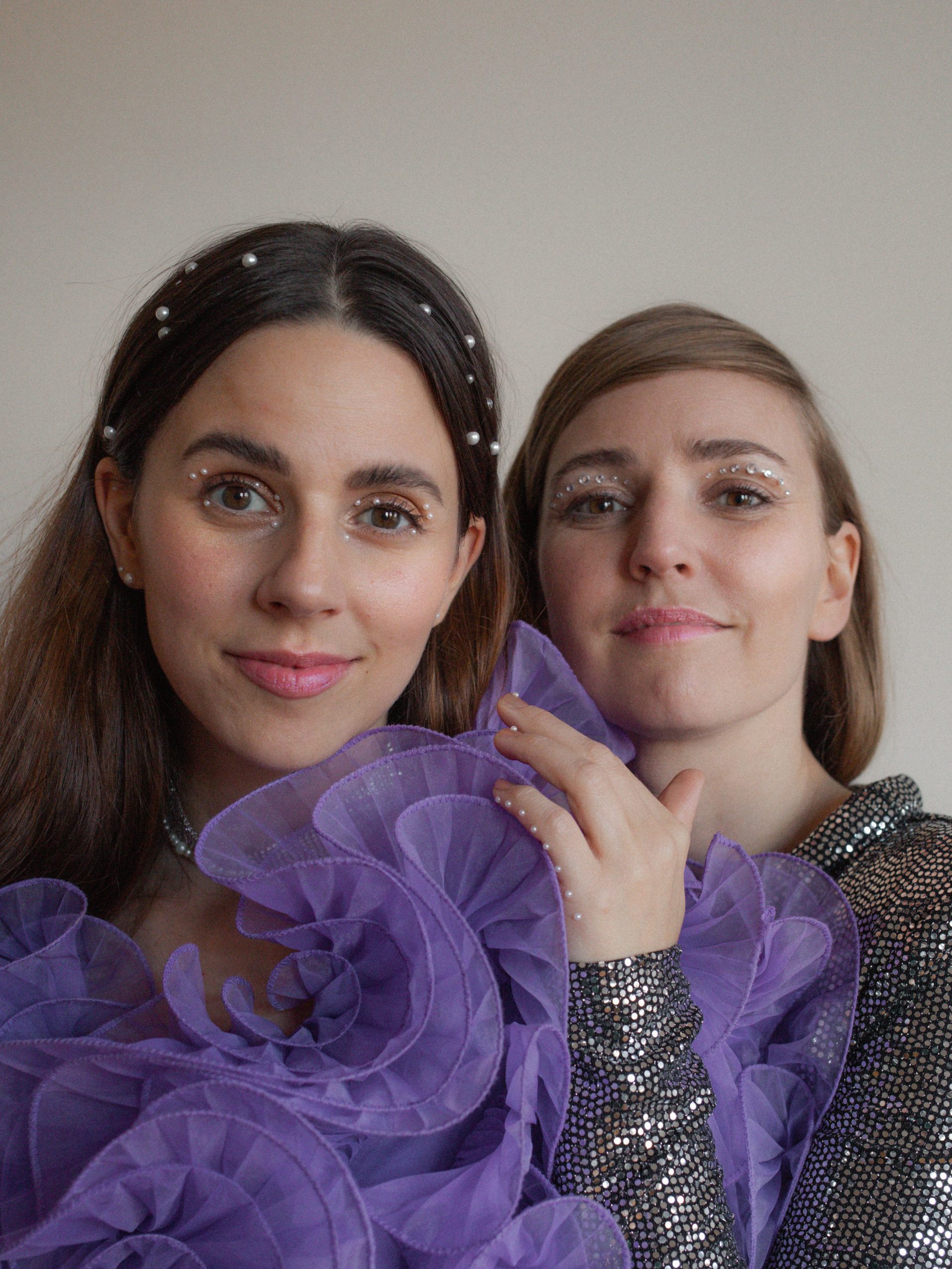 JW Editorial: "Pearl Glaze" by CATRICE & 9 Fragen an Make-up Artist ...